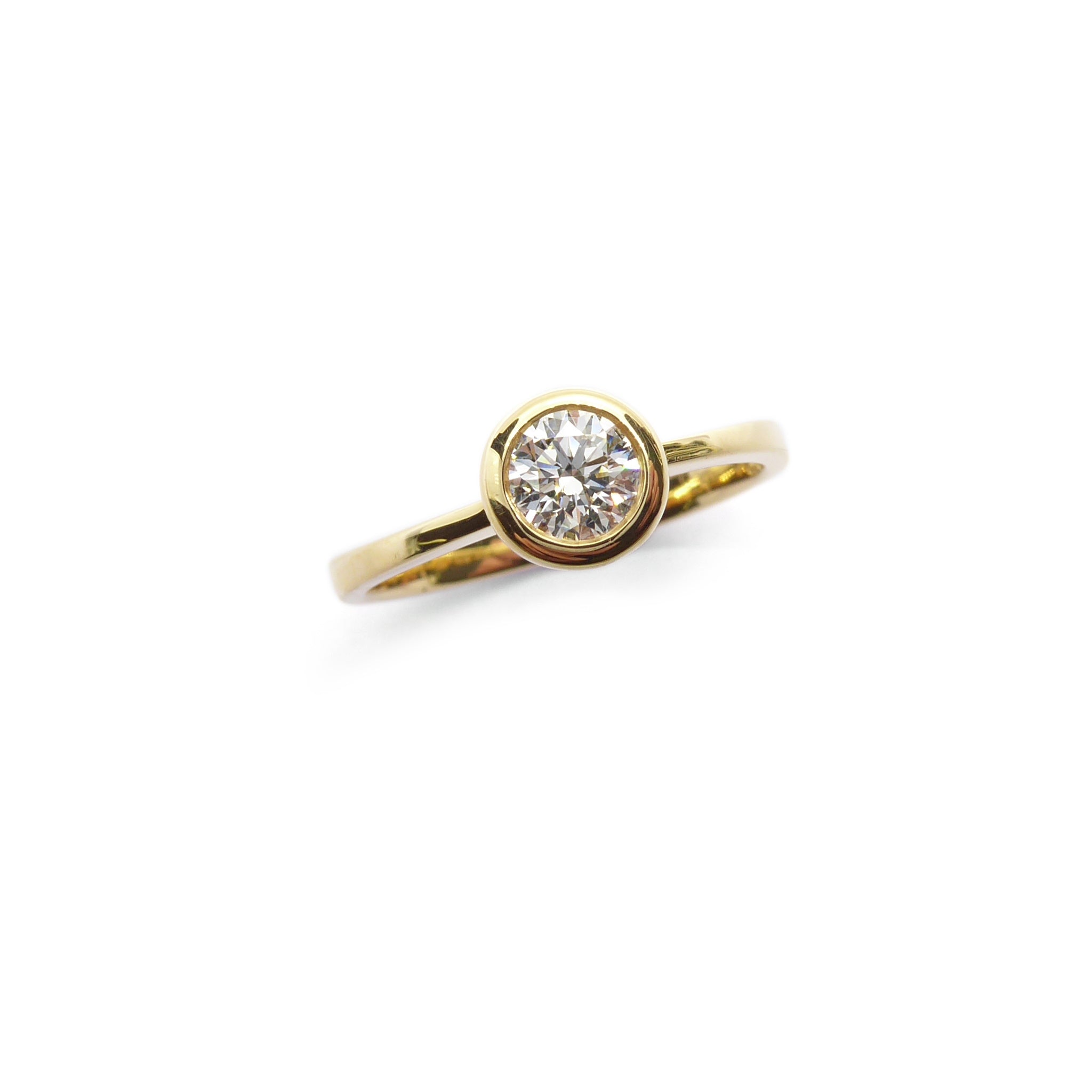 Catherine Jones Solitaire Rub-over Engagement Ring 18ct Yellow Gold 0.